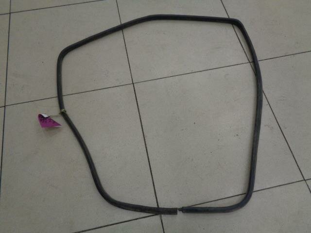 Уплотнитель проема двери задний от Chery Amulet A15 2006-2012