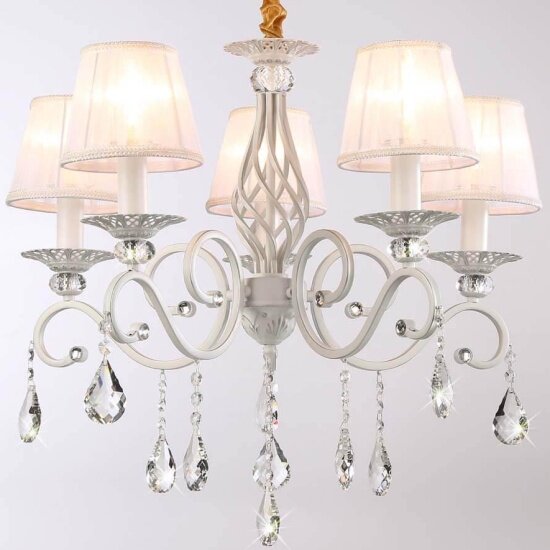 Подвесная люстра Ambrella Light Traditional TR4547