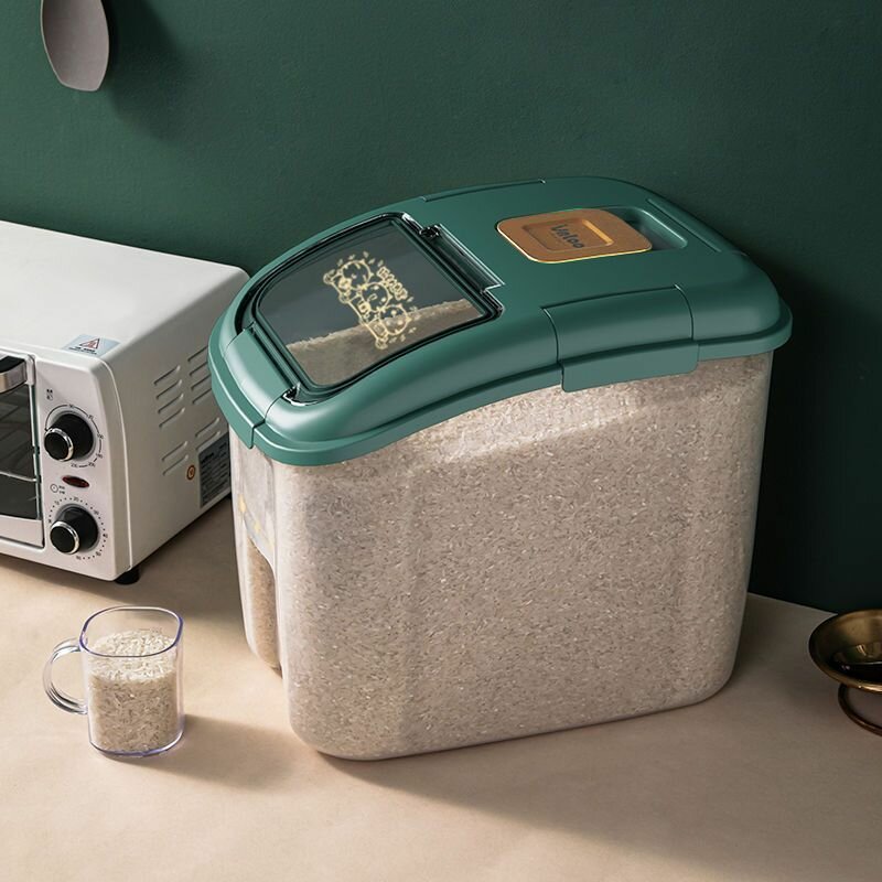 Контейнер для корма для домашних животных,30-литровый(oколо 15 кг) Темно-зеленый контейнер для корма домашних животных - большая емкость для хранения, доступная в магазине "магазин твоего друга"