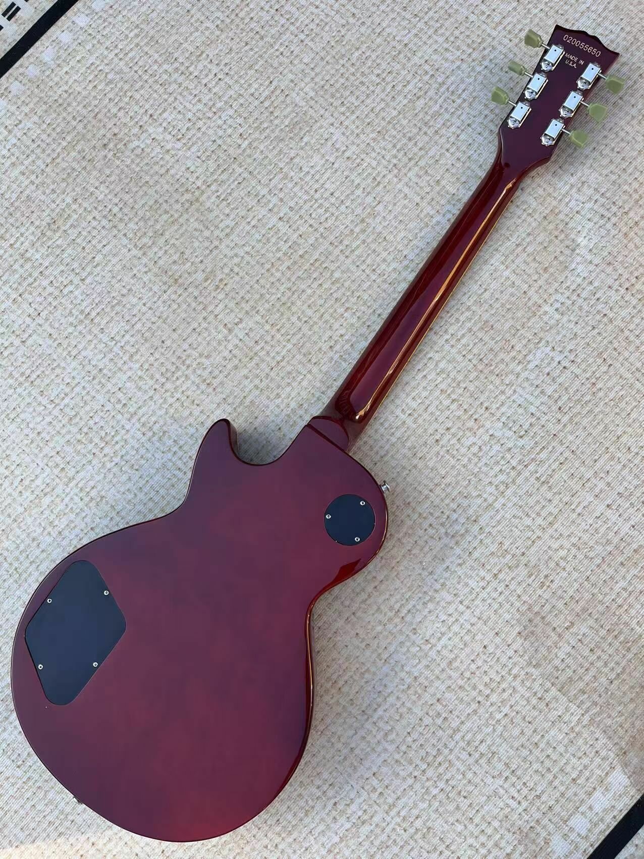 Gibson Guitar Электрогитара Les Paul 6-струнная, корпус Махагони