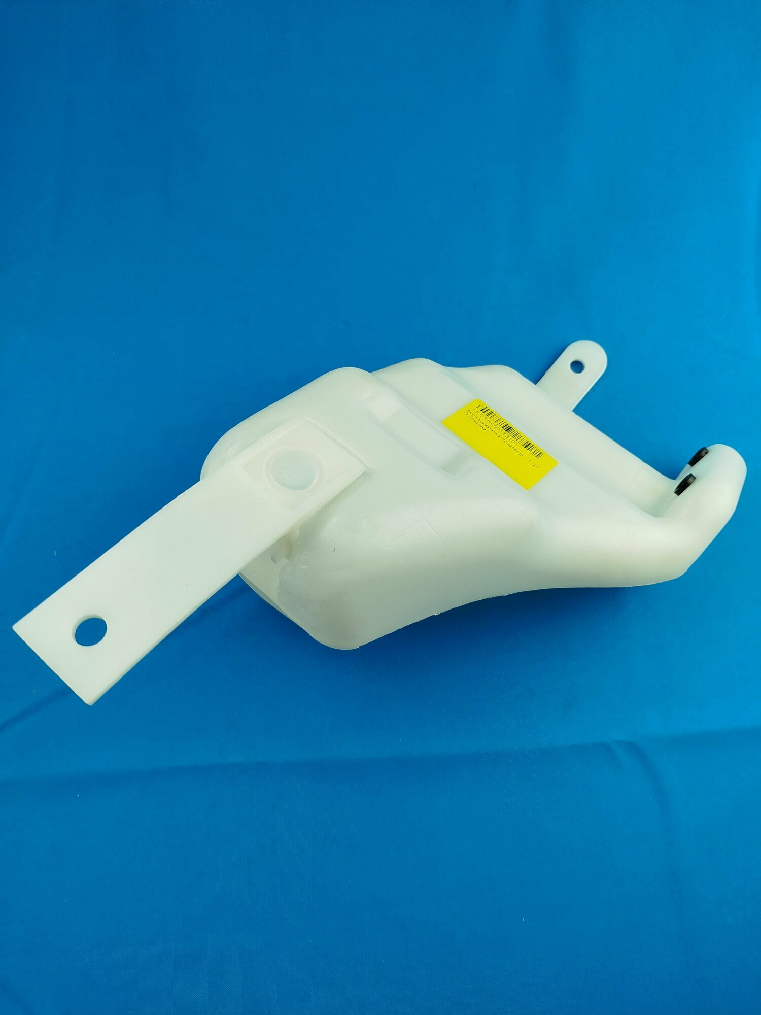 Бачок омывателя "LECAR" для а/м Приора (под два мотора)