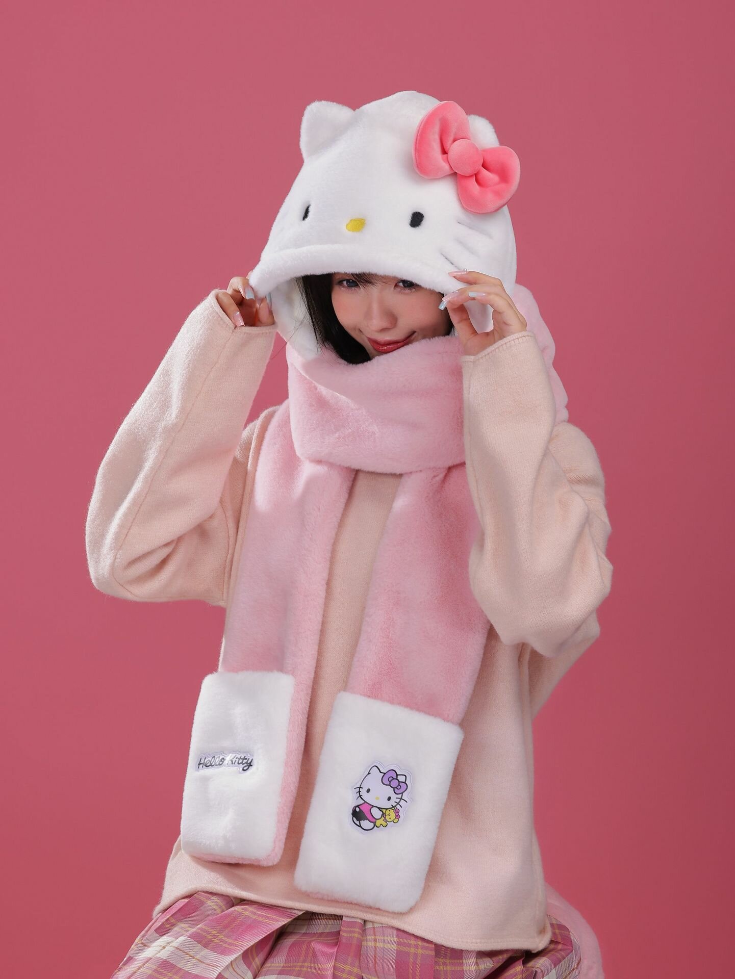 Нагрудник Sanrio KT cat SM24011, женский, зимний, трехчастный, с шарфом-шапкой и перчатками