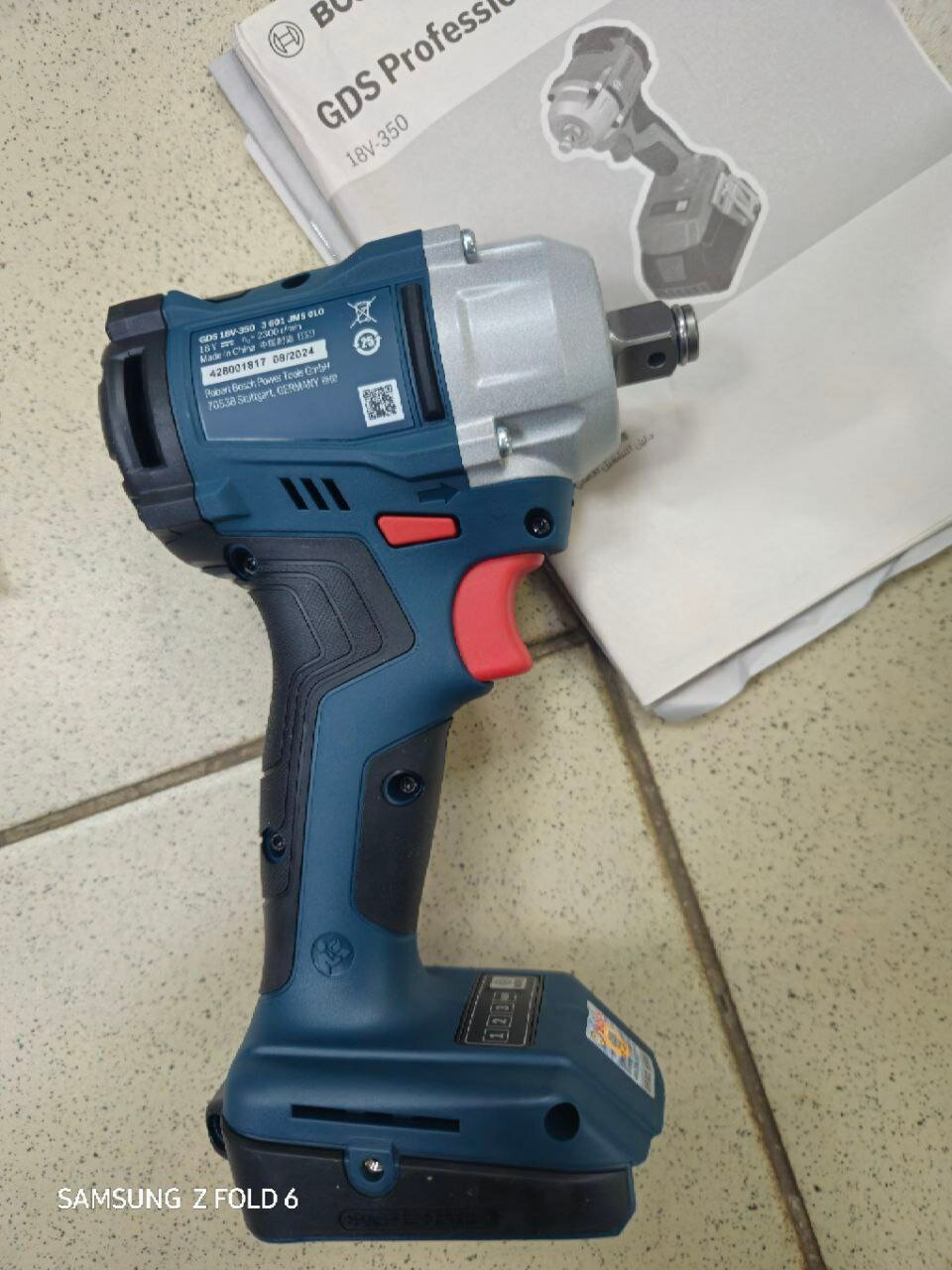 Профессиональный аккумуляторный ударный гайковерт Bosch GDS18v-350, квадрат 1/2 дюйма, бесщеточный двигатель, 350 Нм,3 уровня регулируемого крутящего момента без батарей