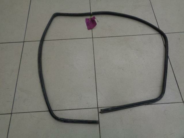 Уплотнитель проема двери передний от Chery Amulet A15 2006-2012