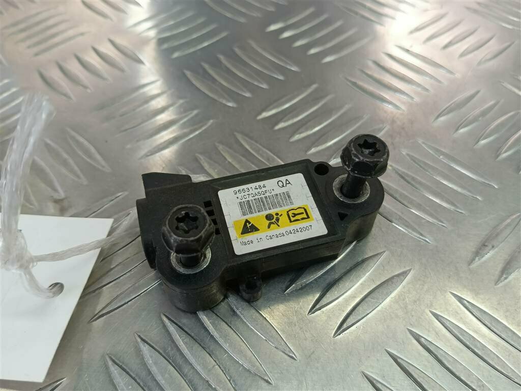 Датчик удара (AIR BAG) Б/У для Opel Antara I (2006—2011) 96631484