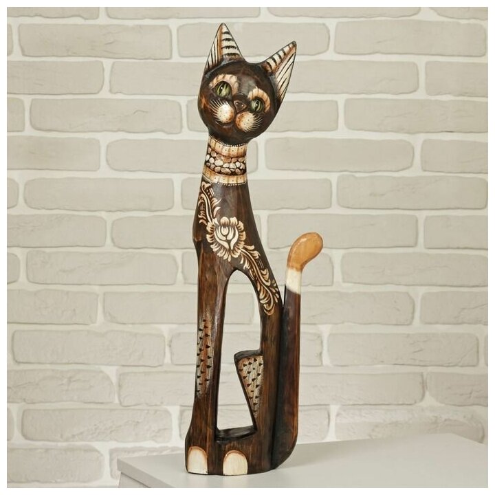 Сувенир дерево "Кошка в ошейнике из камней и с расписным цветком" 60х12х6 см