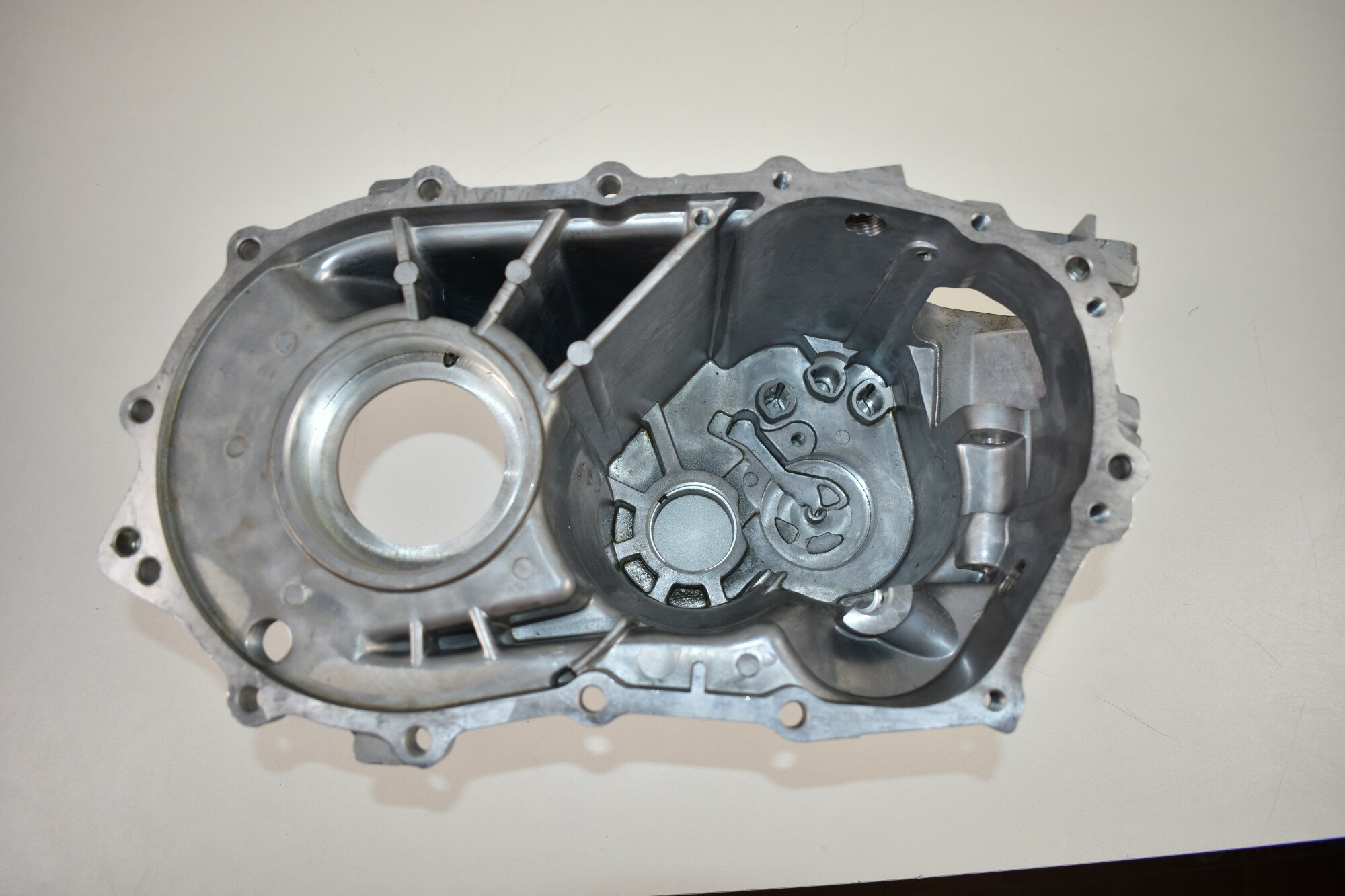Картер Geely Emgrand EC7, MK, MK Cross, Otaka, SC7, Vision