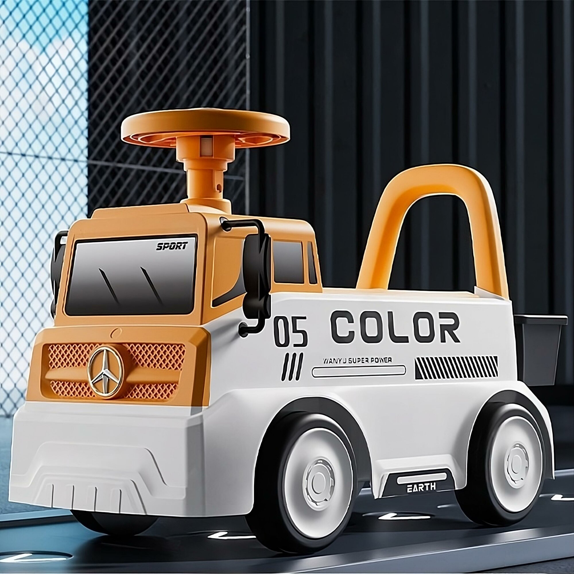 Детская машина каталка (толокар, пушкар) оранжевая 26*40*62 для дома и улицы