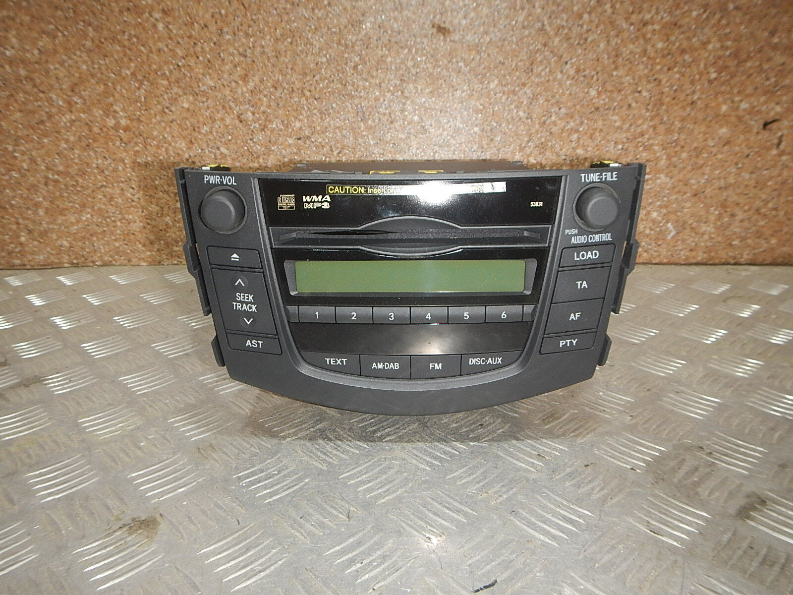 Б/У Магнитола, Toyota (Тойота)-RAV4 (06-13) TOYOTA RAV4 (06-13) не работает дисплей 276564 TOYOTA арт. 8612042270