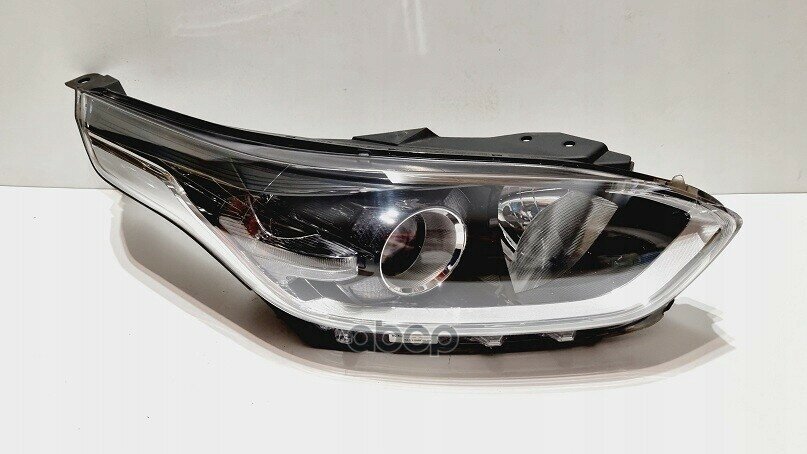 Фара RH Ceed 18- Hyundai-KIA арт. 92102J7050