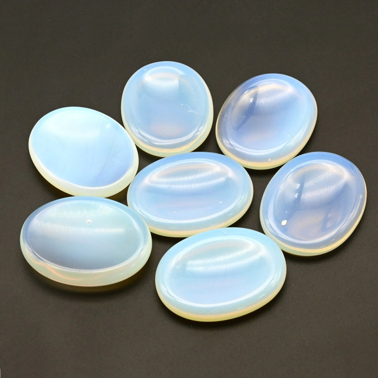 Галька из лунного камня, овал "Тревожные камни" 45*35*7мм .