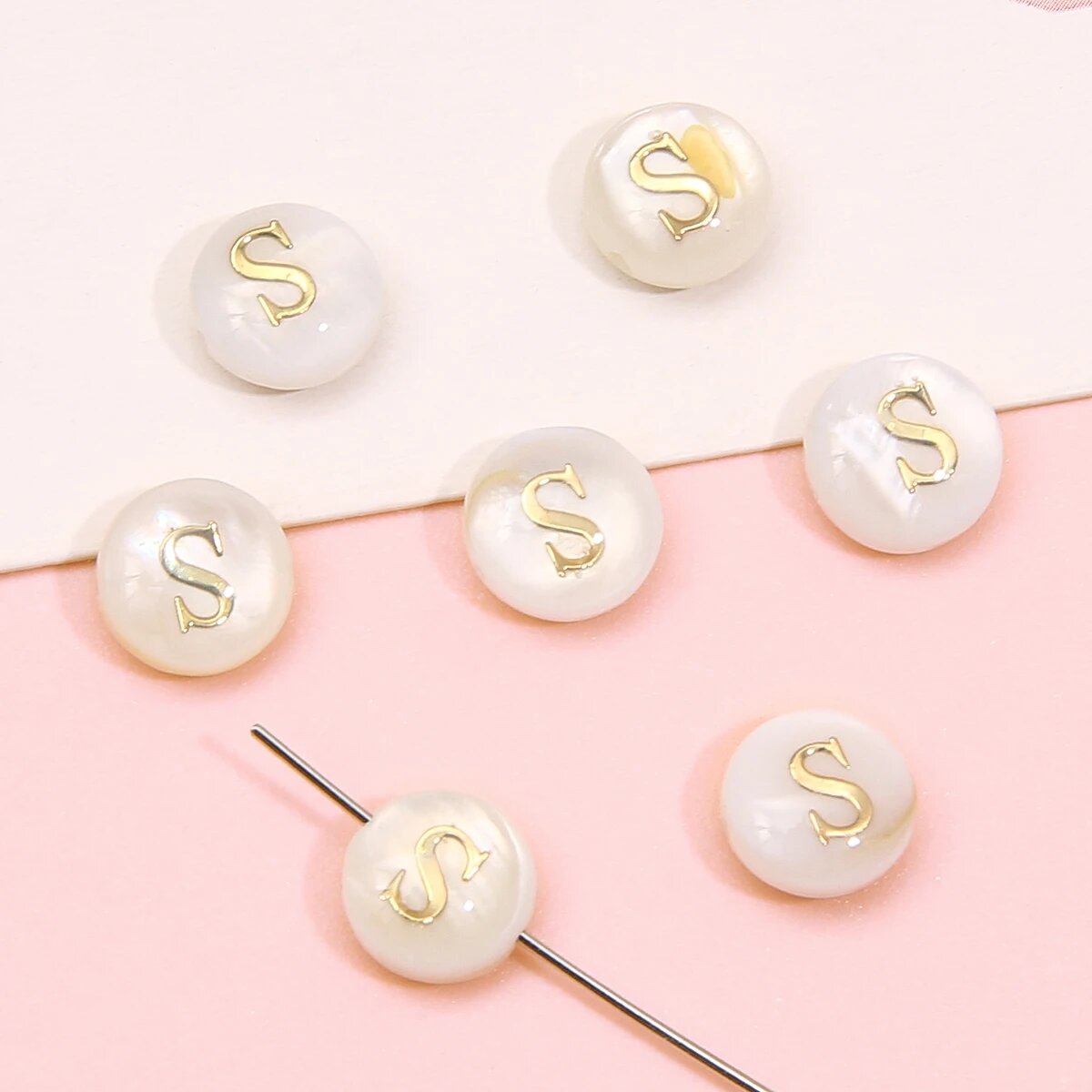 Бусины Beadia из ракушки с золотой фольгой, белые буквы, 8 мм Белый, 19