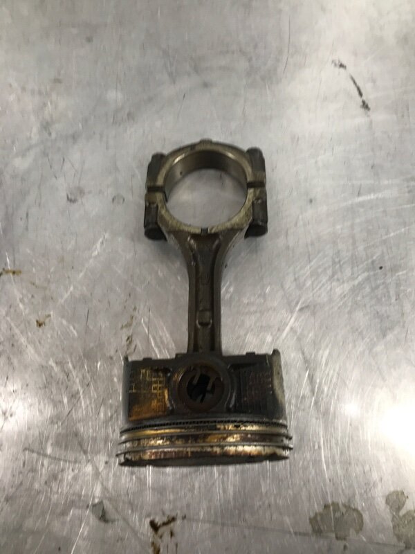 Поршень с шатуном Subaru Impreza GC/GF EJ15