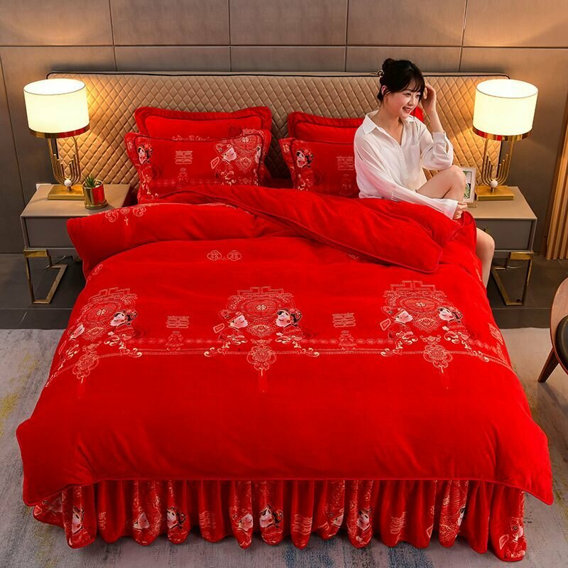 Комплект кровати из четырех предметов 2-х спальное 200х230 см, зимнее