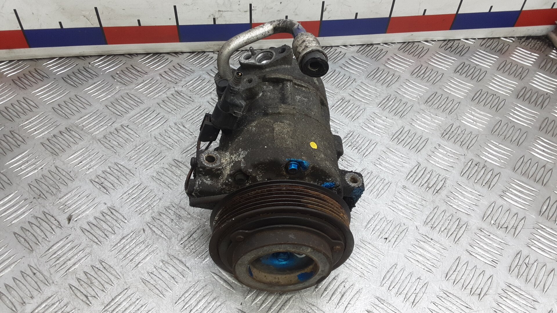 Компрессор кондиционера дизельный KIA SORENTO 2, Номер 977012P110