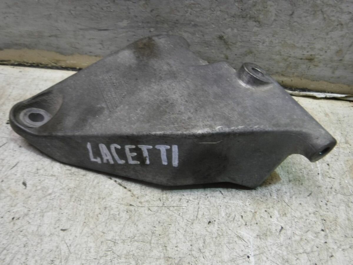 Кронштейн генератора Chevrolet Lacetti I (2004—2013) 96352142