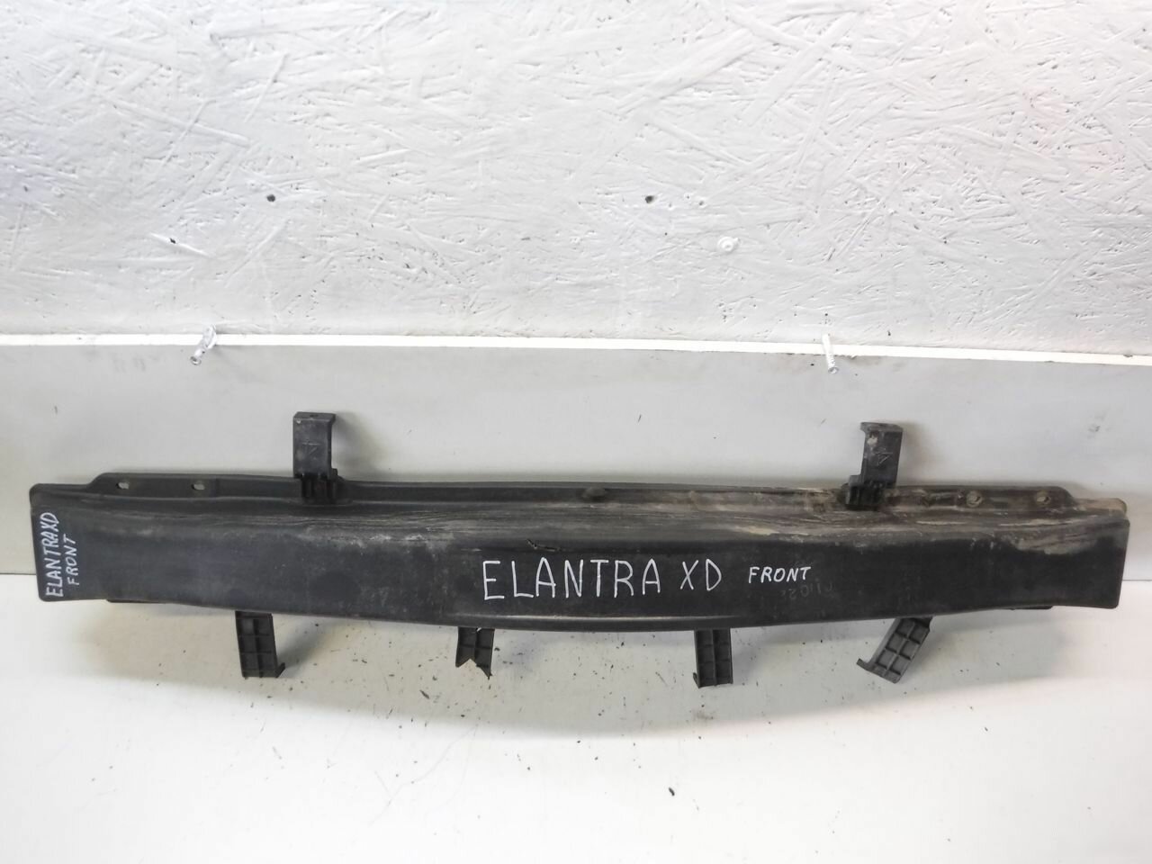 Усилитель заднего бампера Hyundai Elantra III (2000—2003) 865302D000