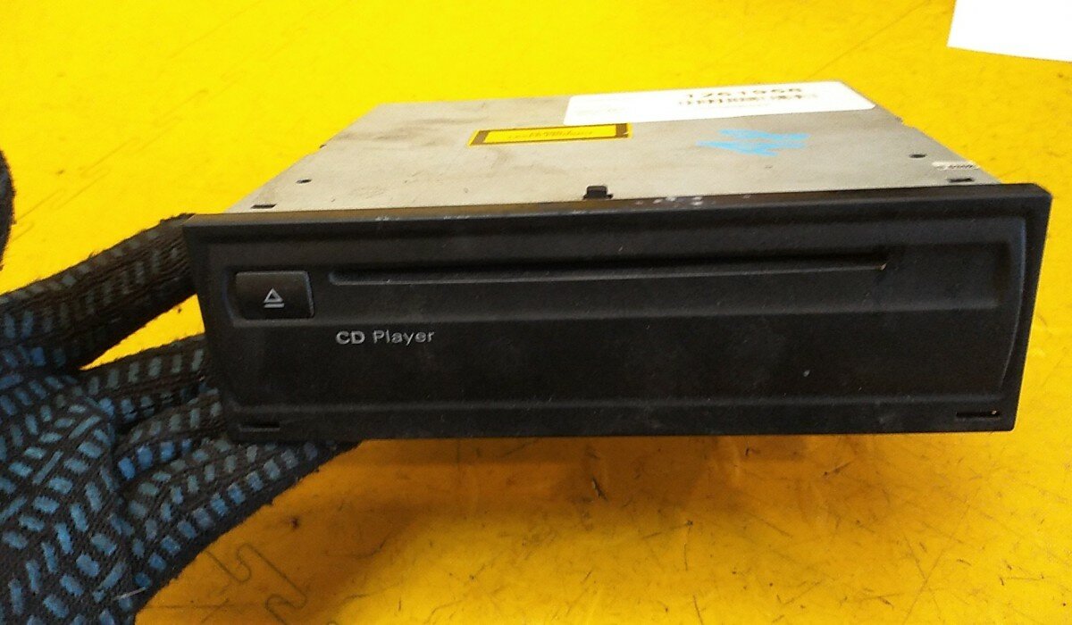 Магнитола A8 (D3,4E) Audi 4E0035119