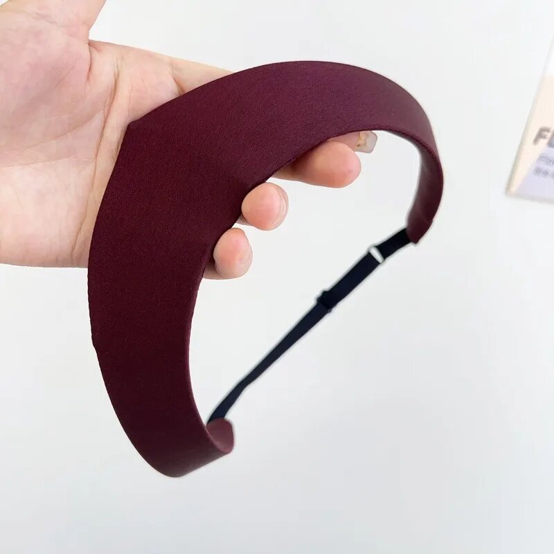 Женская кожаная повязка на голову