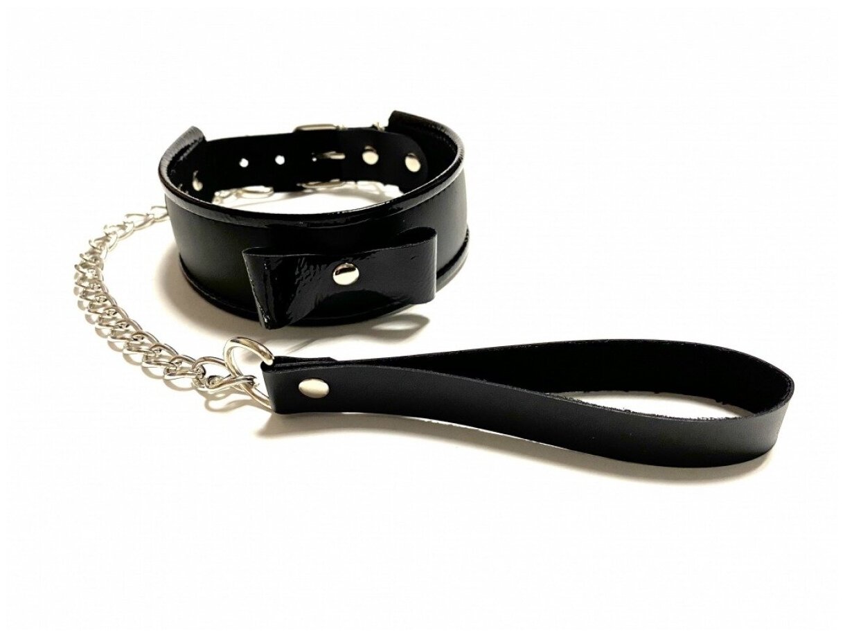 Ошейник из эко-кожи с бантиком и поводком-цепью