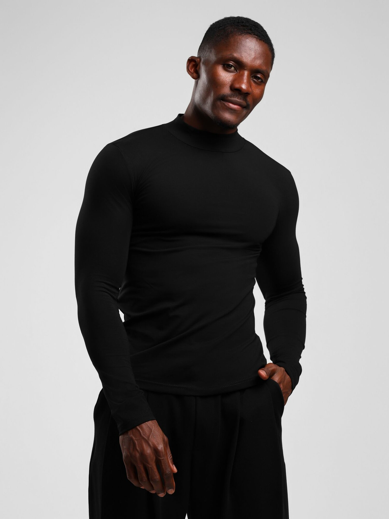 Лонгслив MEN BASE