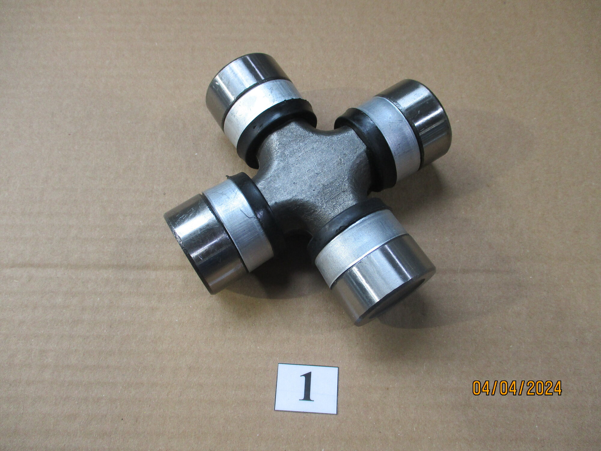 Крестовина вала карданного ЗиЛ, КамАЗ с масл. и стоп. кольцами