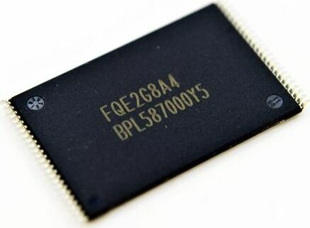 Память ISSI IS34MW02G084-TLI IC FLASH parallel 8bit TSOP48 parallel, 1 шт