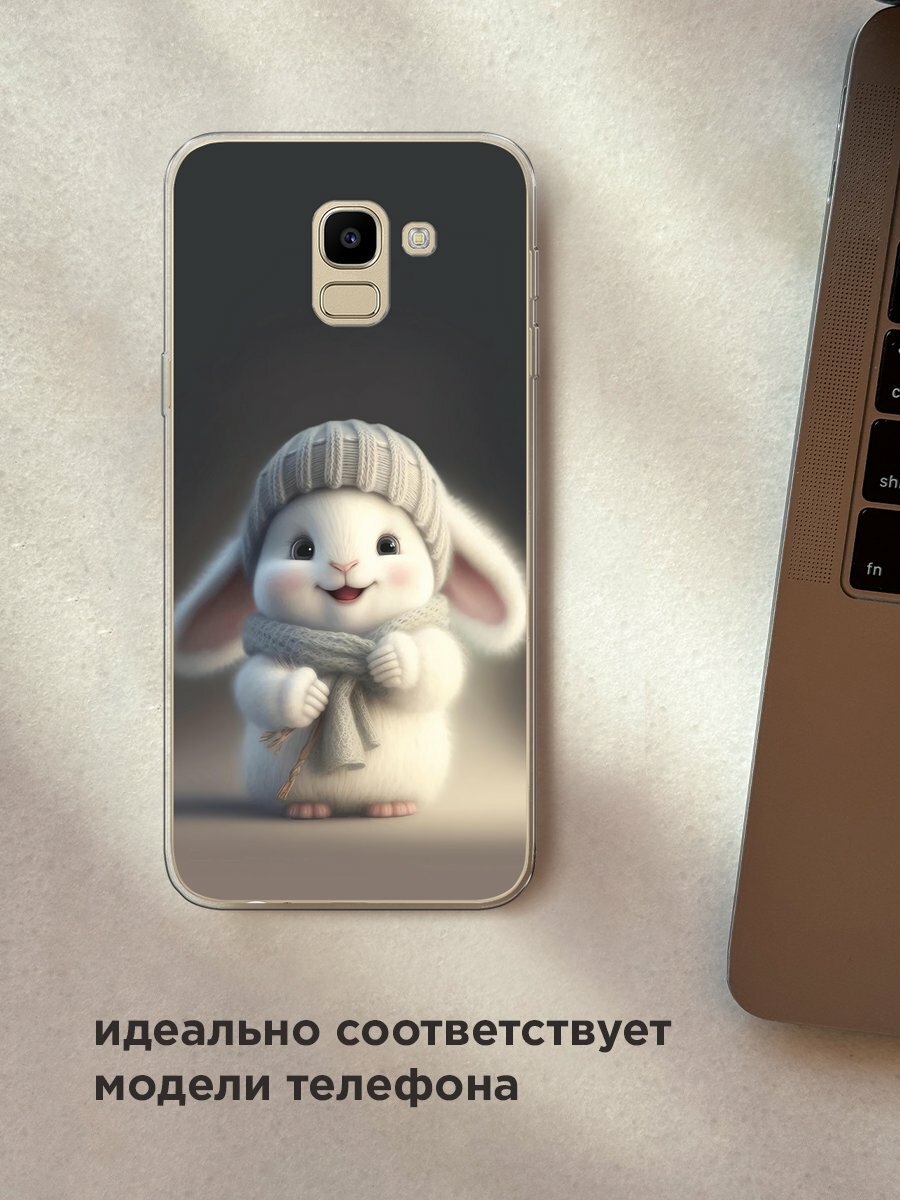 Чехол на Samsung Galaxy J6 2018 / Самсунг Галакси Джей 6 2018 с принтом "Белый крольчонок в шапке" — фото 1