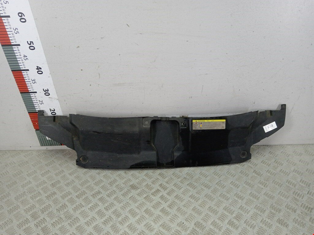 Накладка декоративная под капот (кожух замка капота и прочие) Audi A6 C7 4G0807081 арт. 2263243