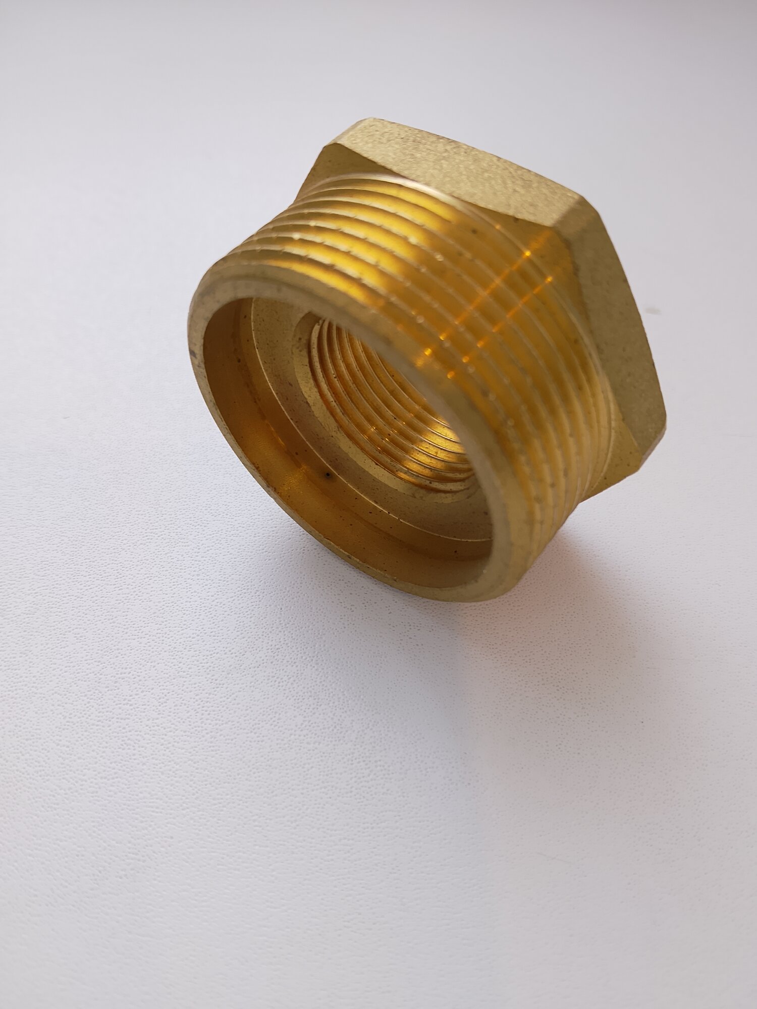 Футорка латунь, "1" 1/2 наружн. на 3/4 внутр.