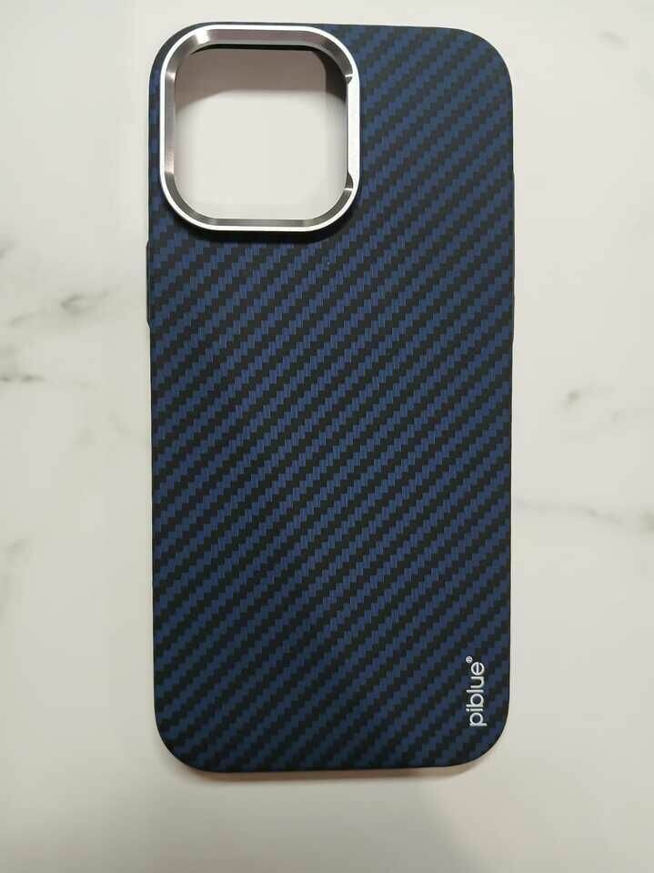 Карбоновый чехол PiBlue для iPhone 16 Pro Max, синий.