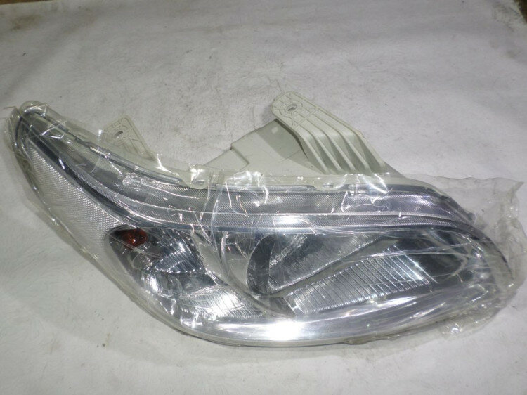Фара правая 96650755 UCH9A551638 Шевроле Авео Т255 Равон R3 Хэтчбек механика - Ukor-Fenghua