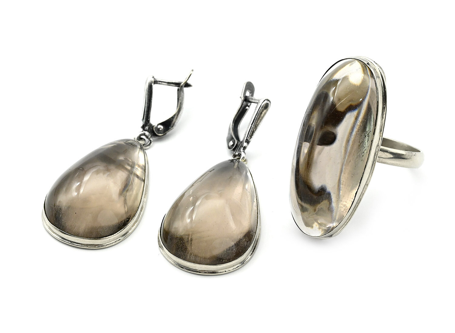 Комплект бижутерии: серьги, кольцо, топаз