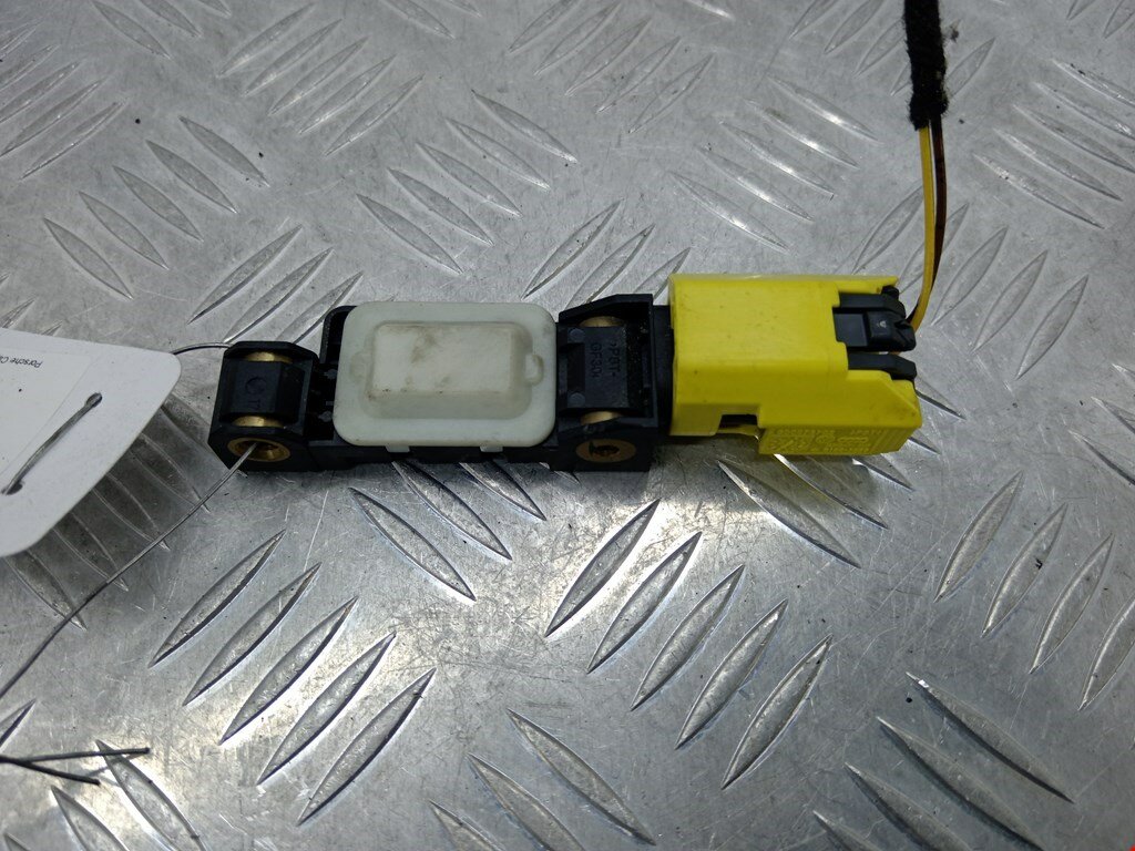 Датчик удара Porsche Cayenne (955/957) 7L0909606B арт. 1732065