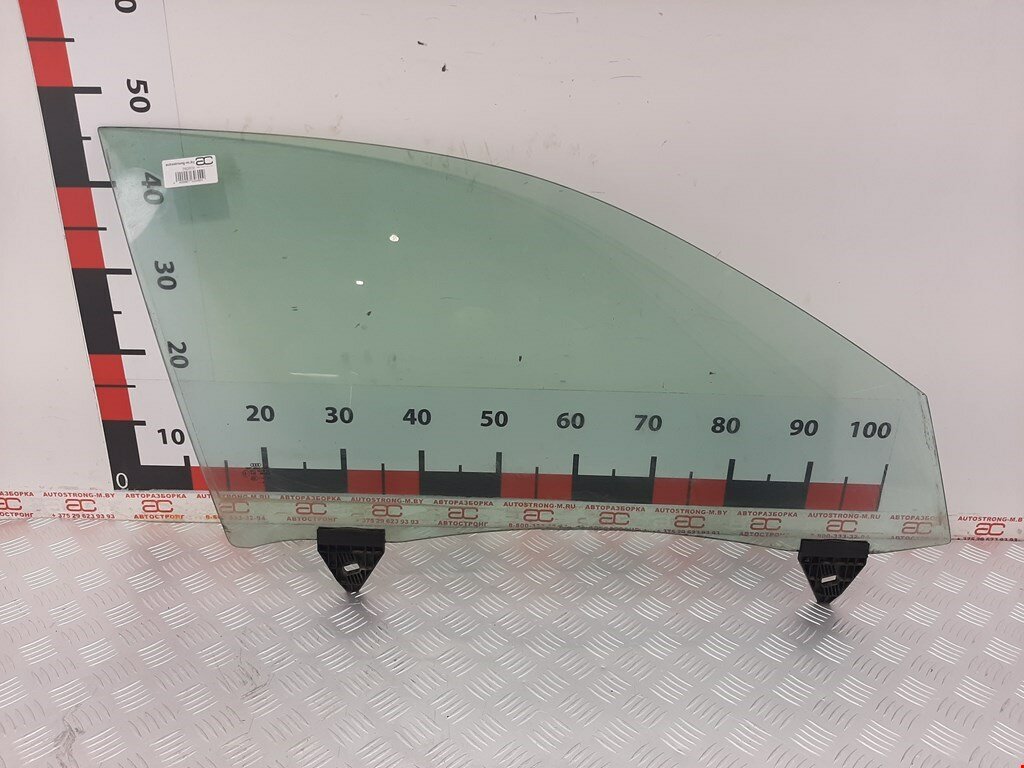 Стекло двери передней правой Audi A4 B7 8E0845022D арт. 762600