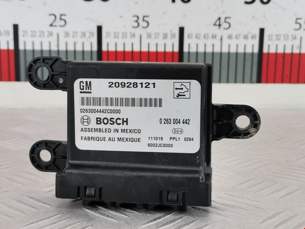 Блок управления парктрониками Chevrolet Volt 1 20928121 арт. 1470871