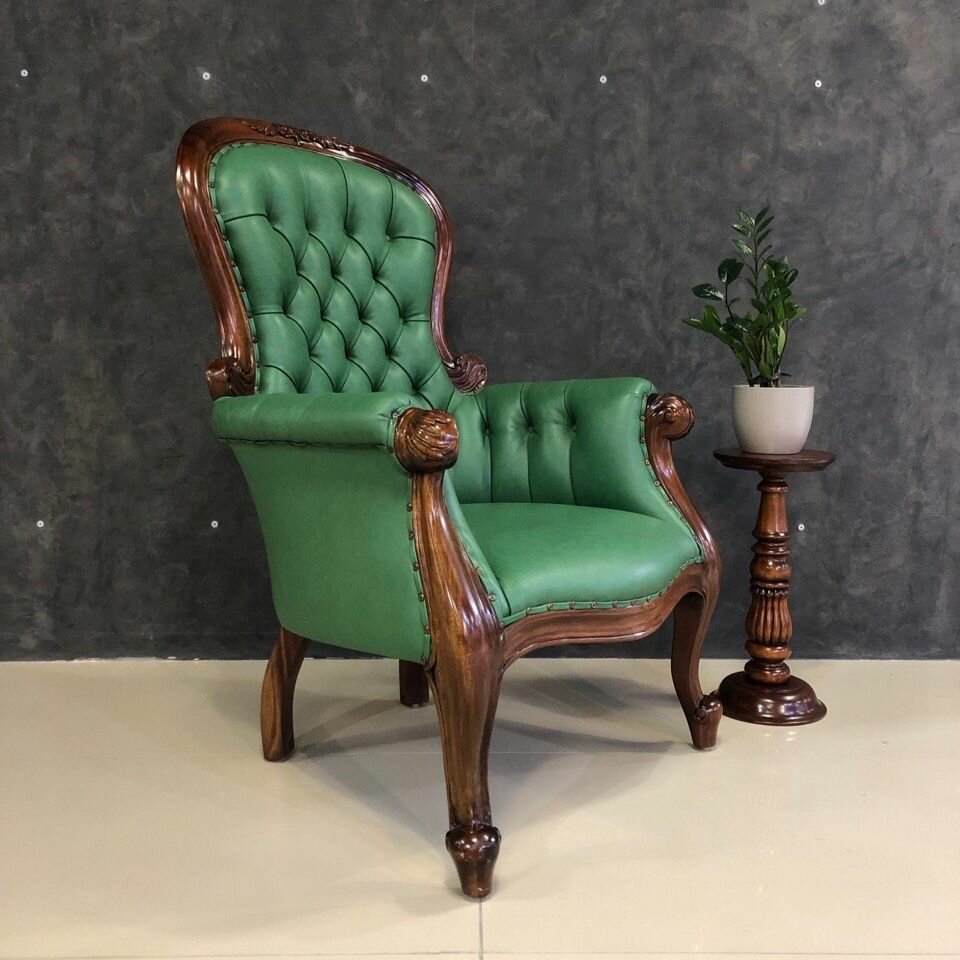 Кресло Grandfather от DOMKORLEONE из красного дерева (mahogany wood) с кожаной обивкой, цвет орех NAA (светло-коричневый)