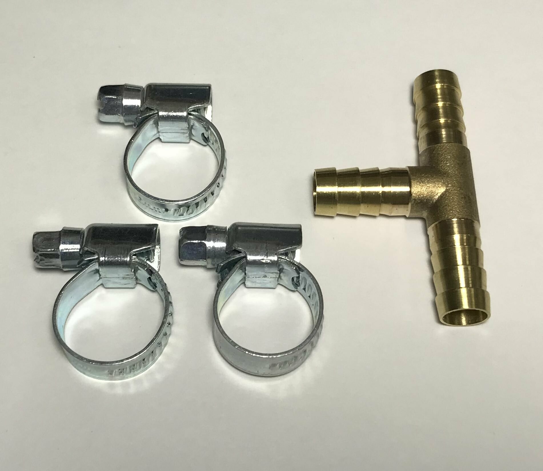 Тройник 10 мм. с хомутами (10-16 мм)