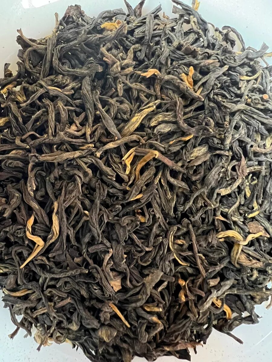 Черный чай Цзинь Цзюнь Мэй 1-21-18 из Китая крупнолистовой сорта Империя чая 50 гр