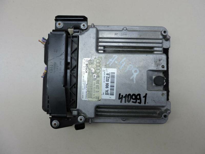 Блок управления двигателем Audi A4 B8 2007-2015 кат.номер: 03L906022B