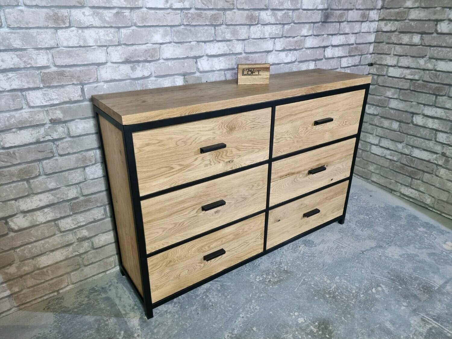 Комод "EasyLOFT" в стиле лофт с ящиками, массив дуба, 150х40х103 см.