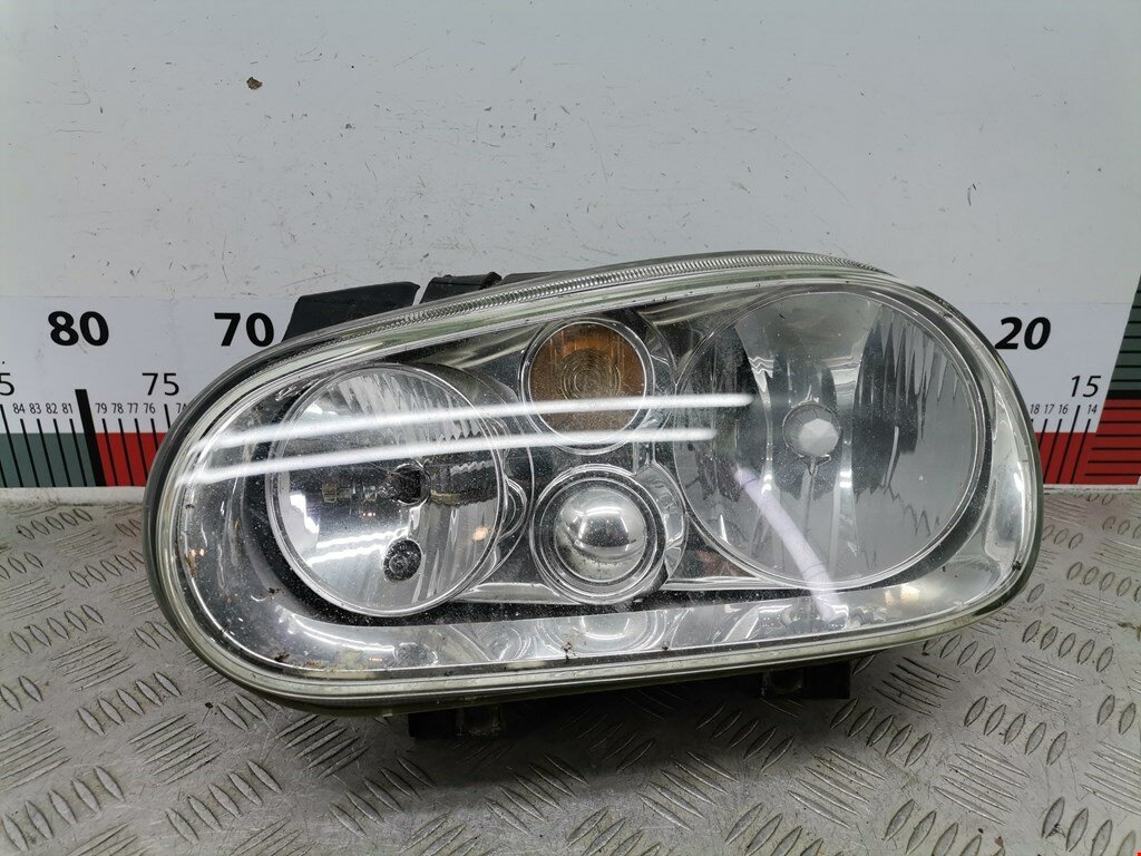 Фара левая Volkswagen Golf 4 1J1941017B арт. 2210113