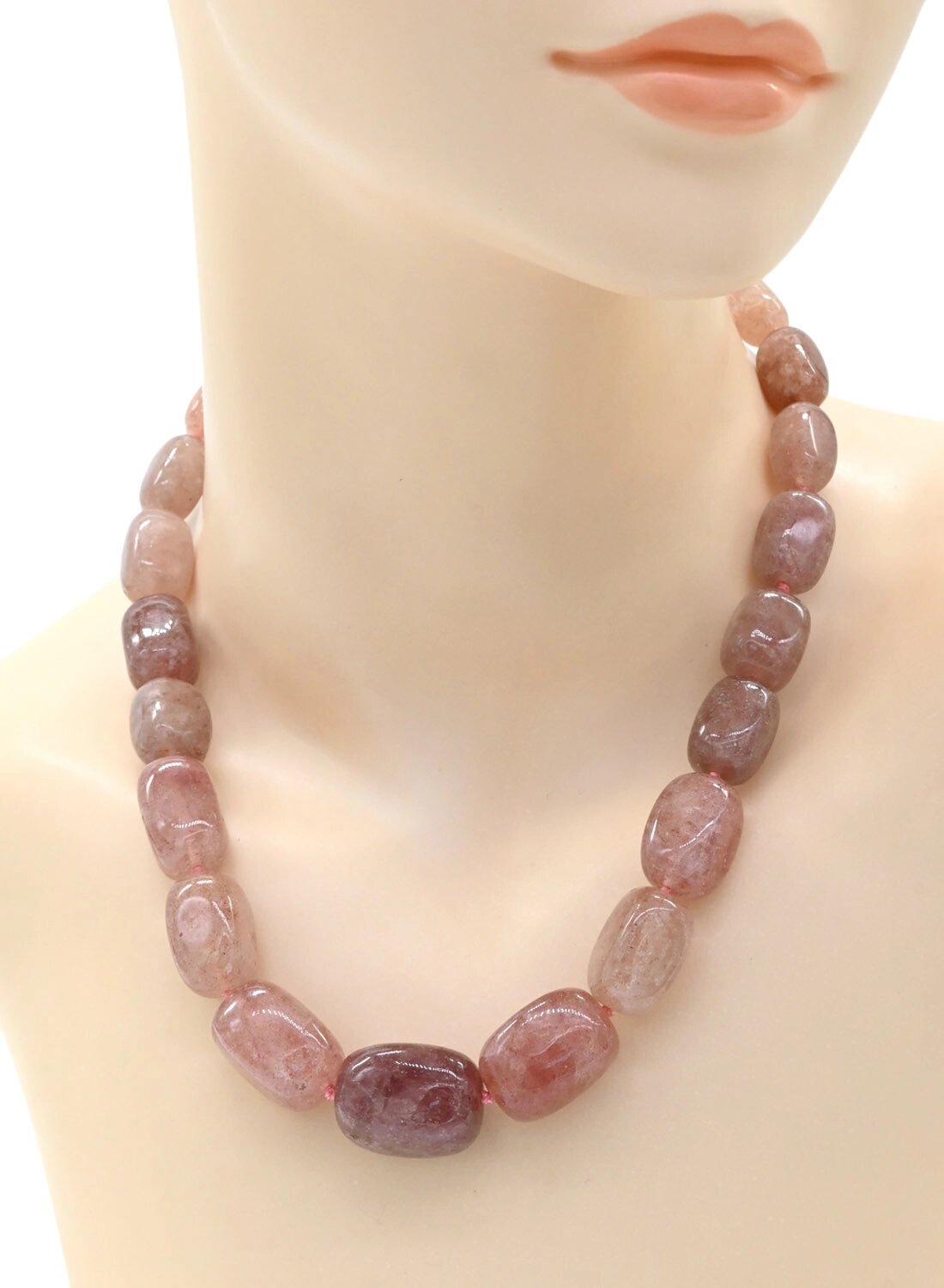 Колье, кварц