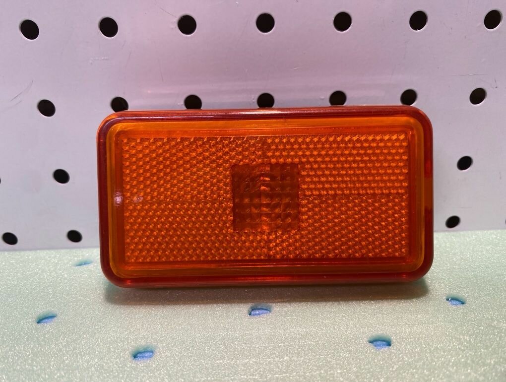 Фонарь габаритный боковой (катафот) Скания Scania