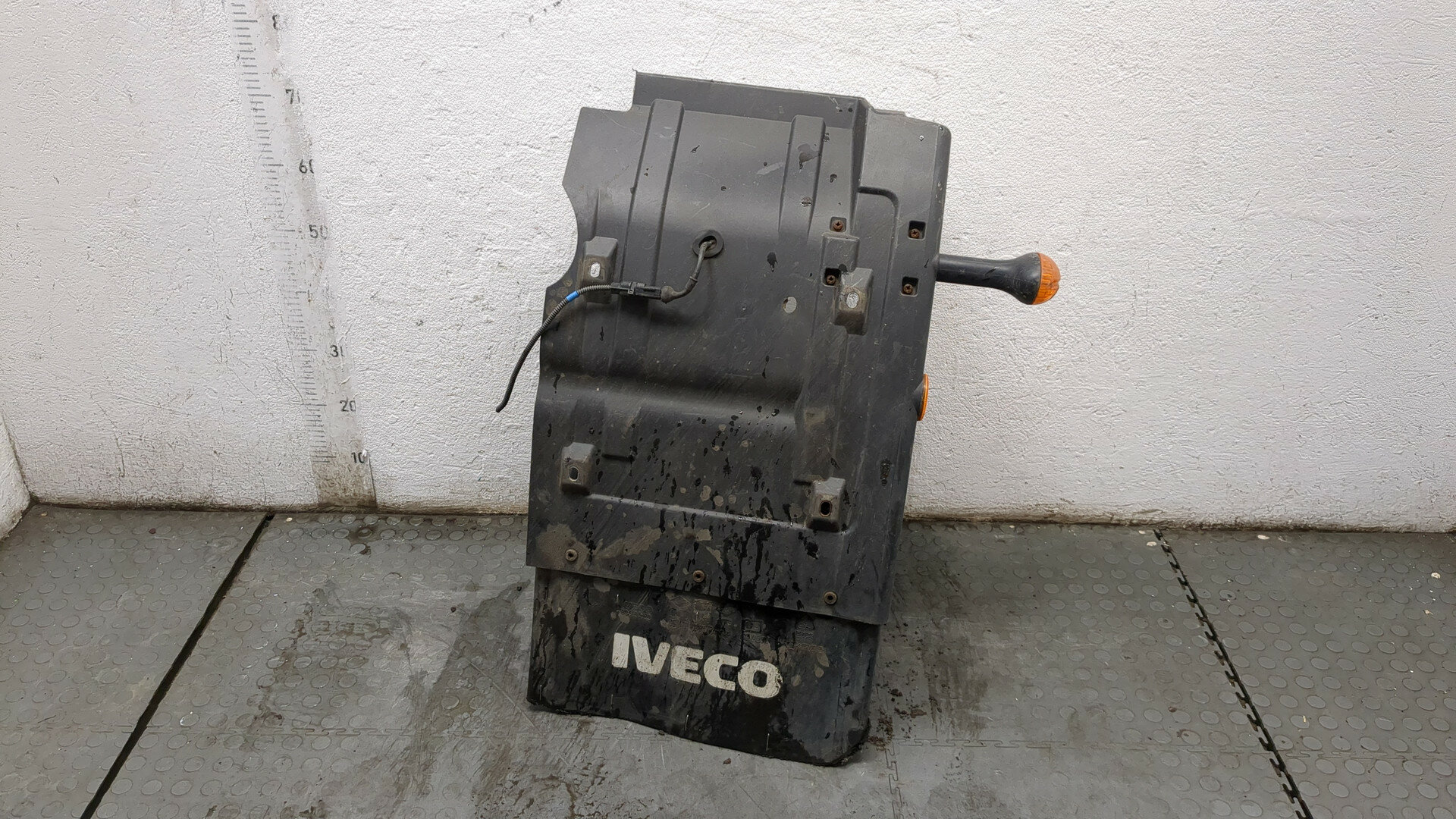 Крыло правое переднее Iveco EuroCargo 3 Б/У