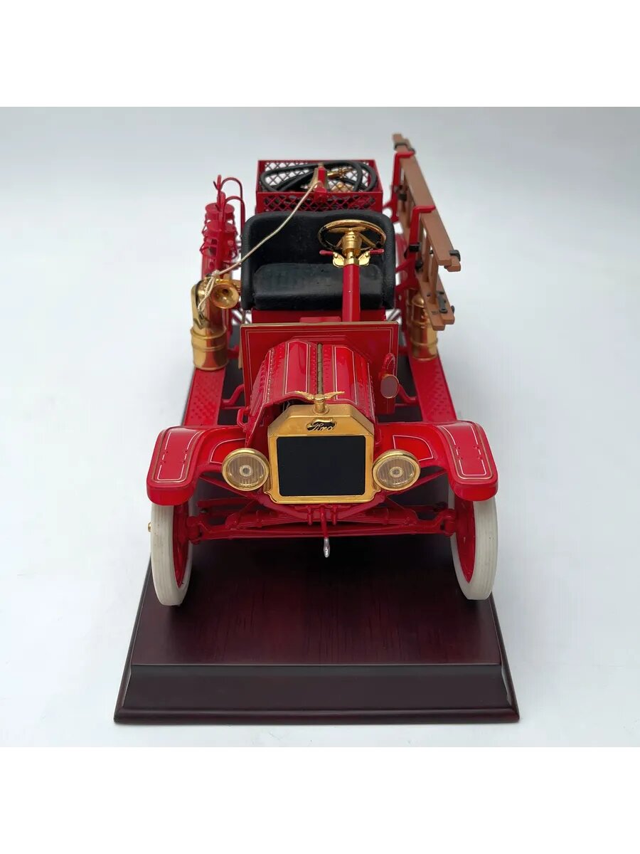 Ford Model T Fire Engine, 1916 год — фото 1
