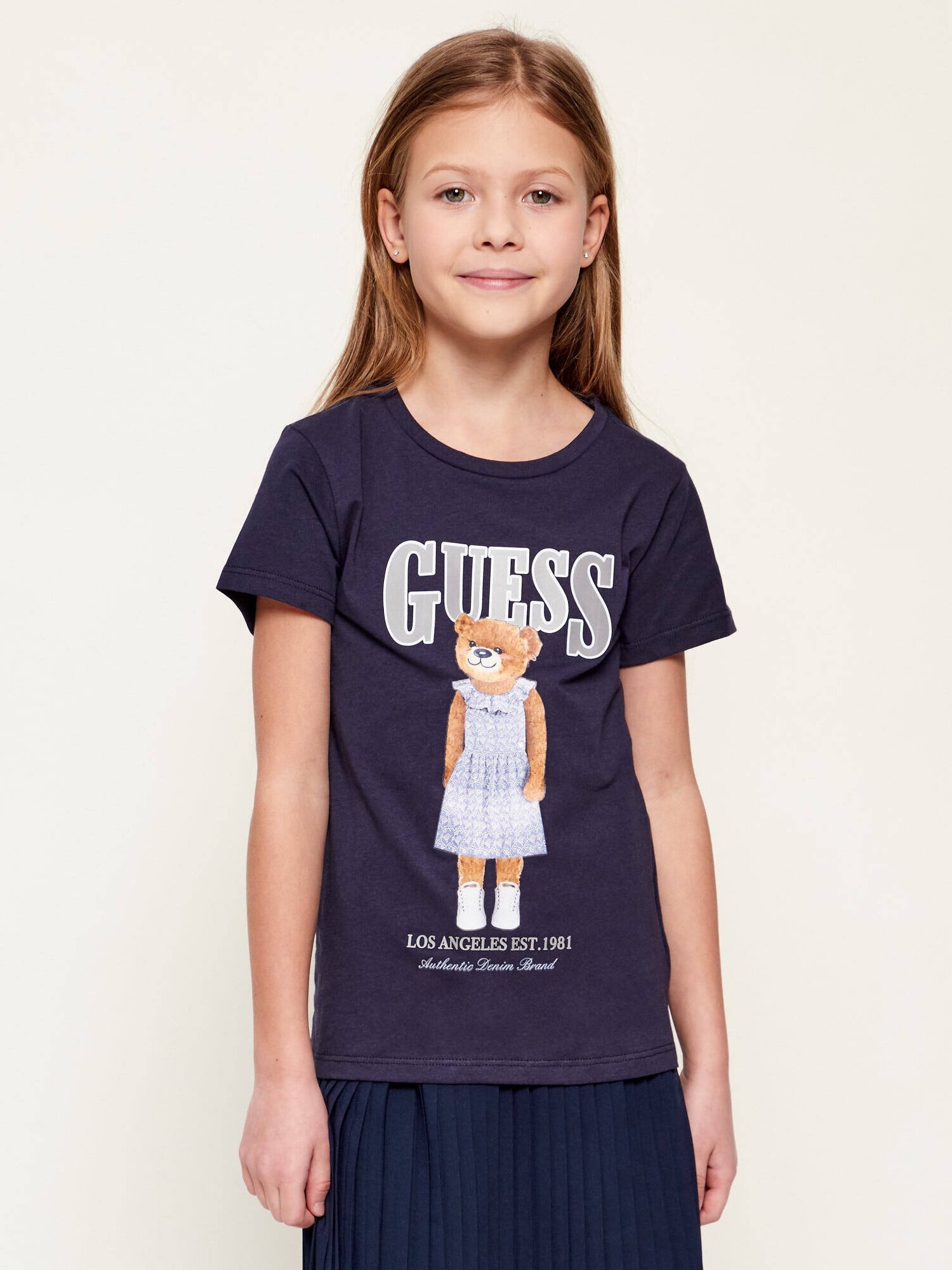 Футболка GUESS