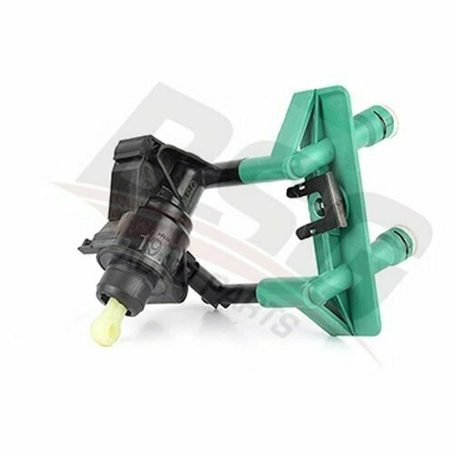 Цилиндр сцепления главный BSG BSG30425012 для Ford Focus, Tourneo Connect, TRANSIT