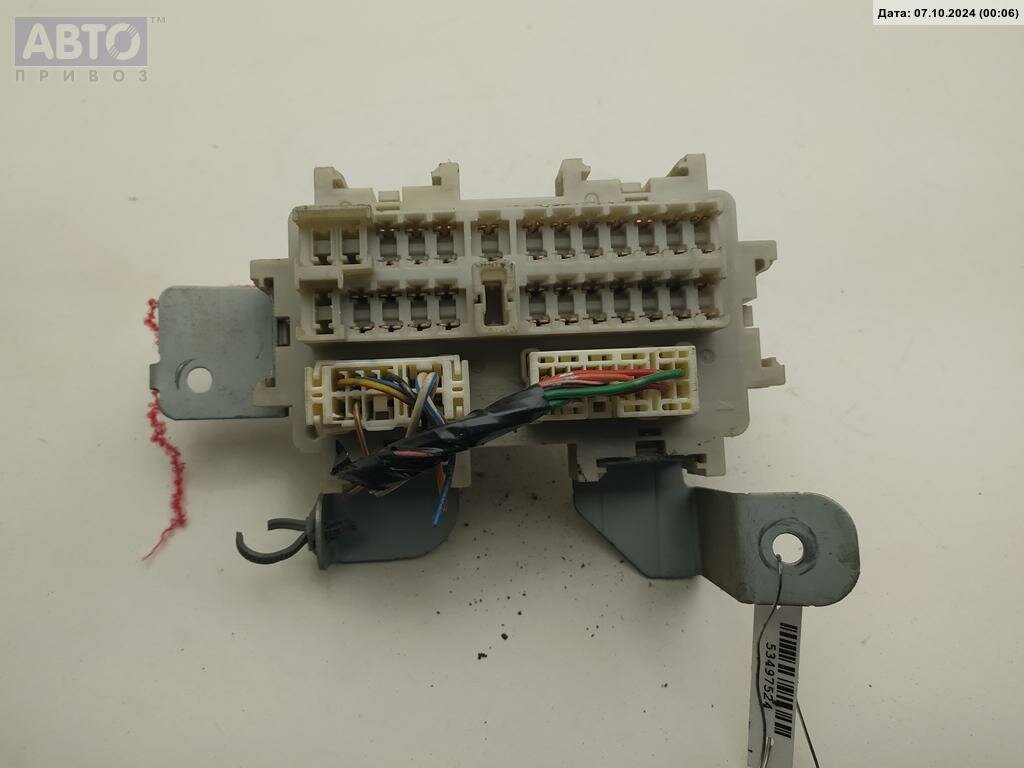 Блок предохранителей Nissan Murano Z50 (2002-2007)