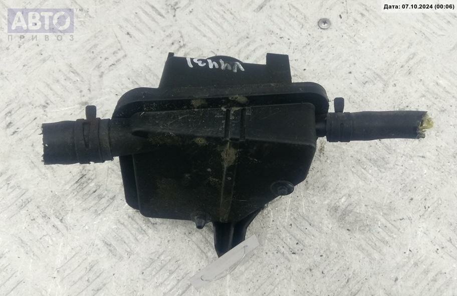 Бачок гидроусилителя Volkswagen Golf-4